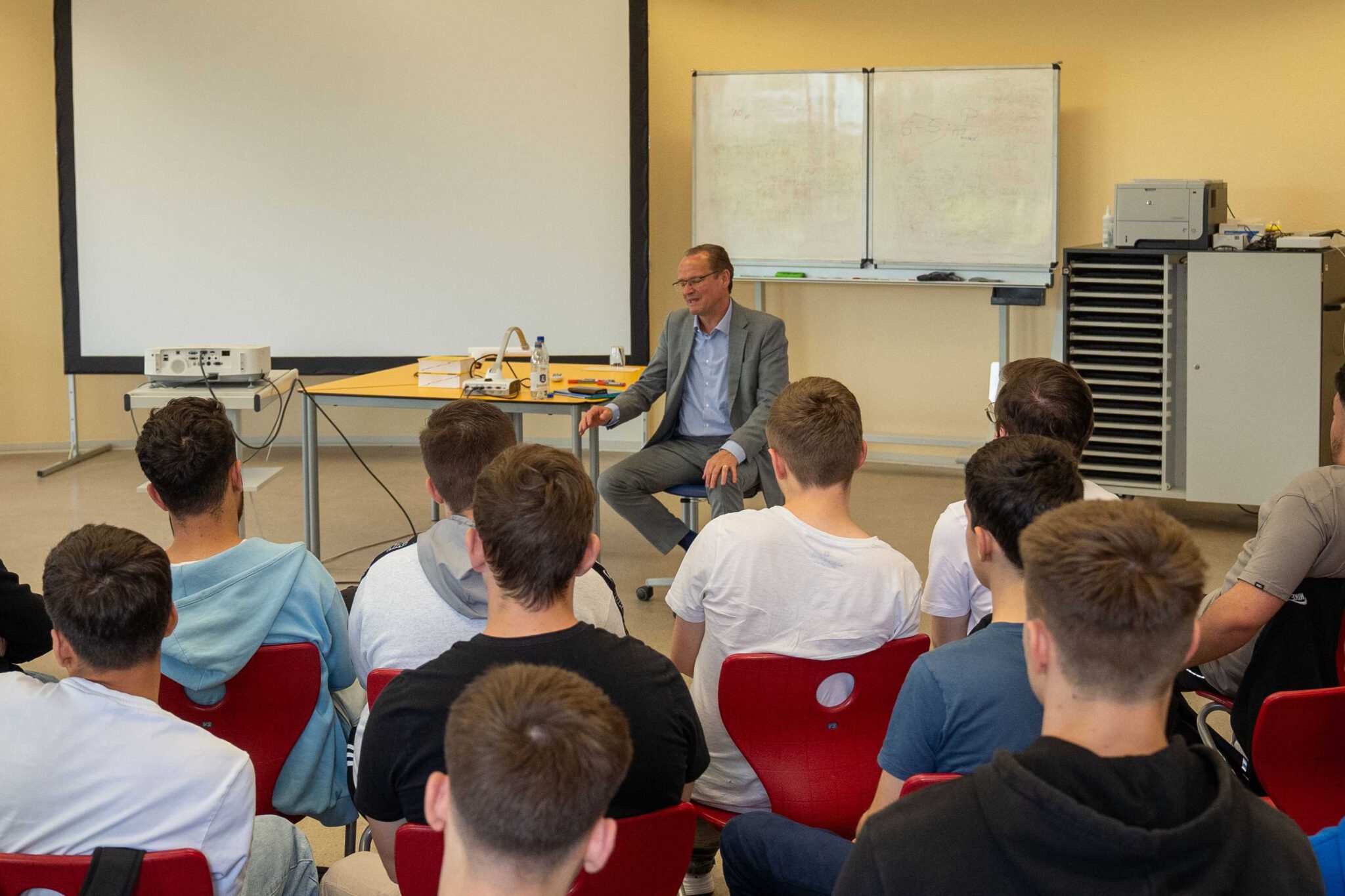 Bundestagsabgeordneter Gunther Krichbaum an der HWS